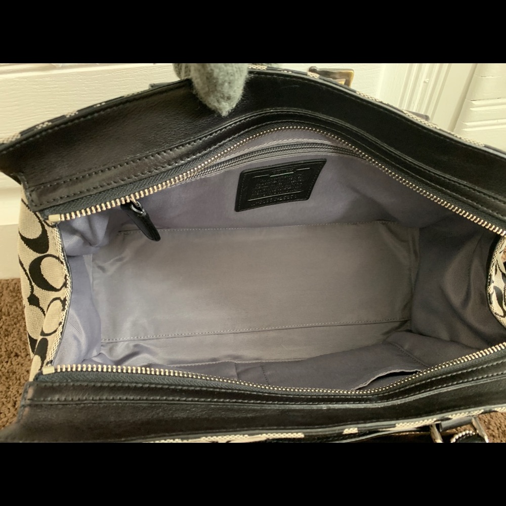 Coach Legacy Signature Chelsea Carryall 25371 - Gem